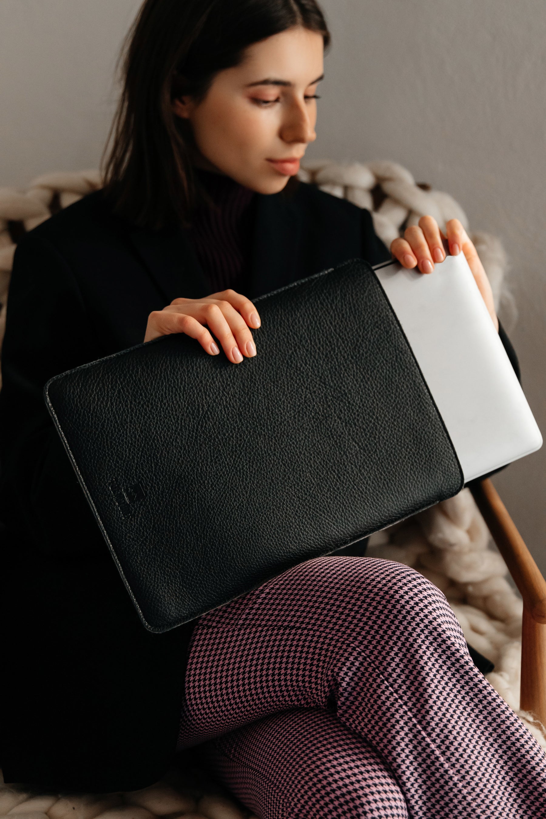 Mac Book 13 Inch Case | MacBook Leather Sleeve 13" | Tol Mount – Tolmount